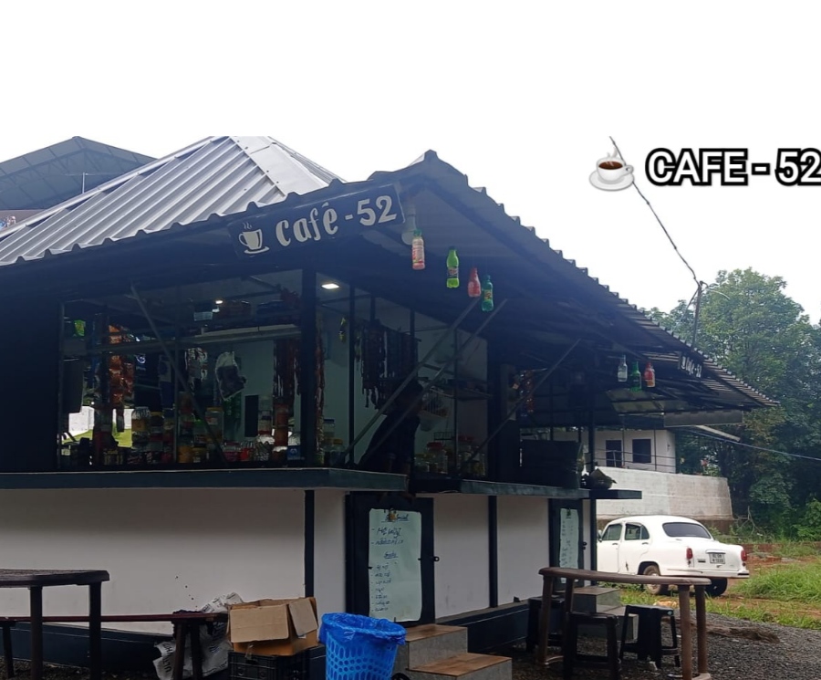 Cafe 52 Mappattukara - MULAYANKAVU